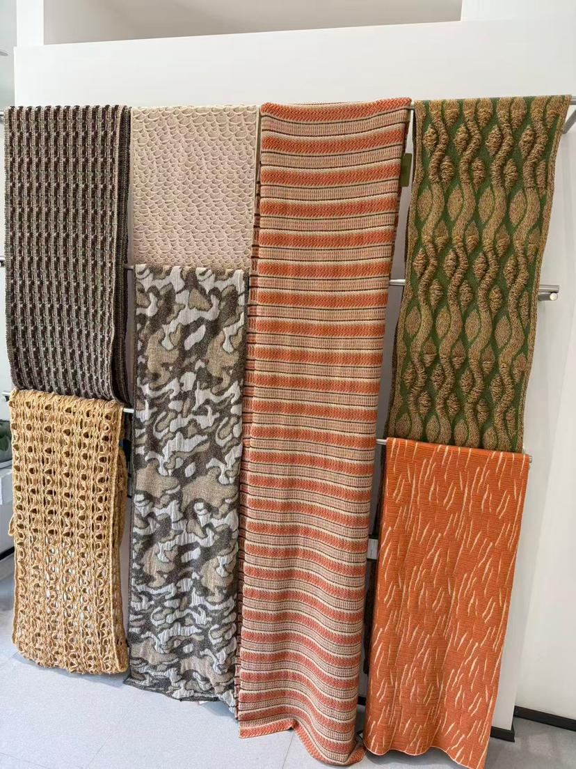 100% Merino wool yarn for luxurious knitting
